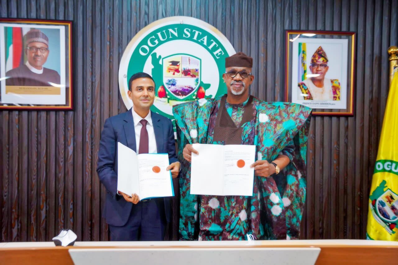 ARISE IIP signs a development agreement with the Ogun State of Nigeria for the establishment of ...